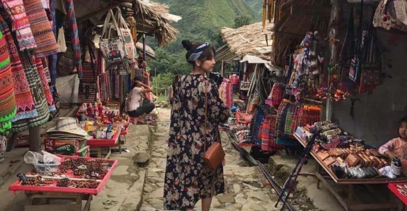 FROM SAPA: SAPA 3D2N (TA VAN FAMILY HOMESTAY & HOTEL) - Final Day: Villages and Local Life in Cat Cat