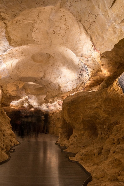 From Sarlat-la-Canéda: Lascaux IV and Cave Art Full-Day Tour - Key Points