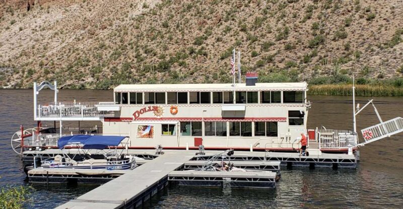 From Scottsdale/Phoenix: Apache Trail Day Tour - The Apache Trail and Its Breathtaking Vistas