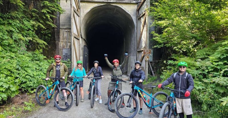 From Seattle: Snoqualmie Tunnel Scenic Bike Tour - Riding Through the Historic Snoqualmie Tunnel