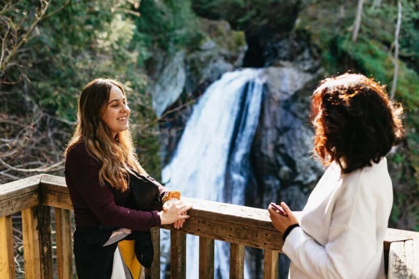 From Seattle: Visit Snoqualmie Falls and Hike to Twin Falls - Key Points