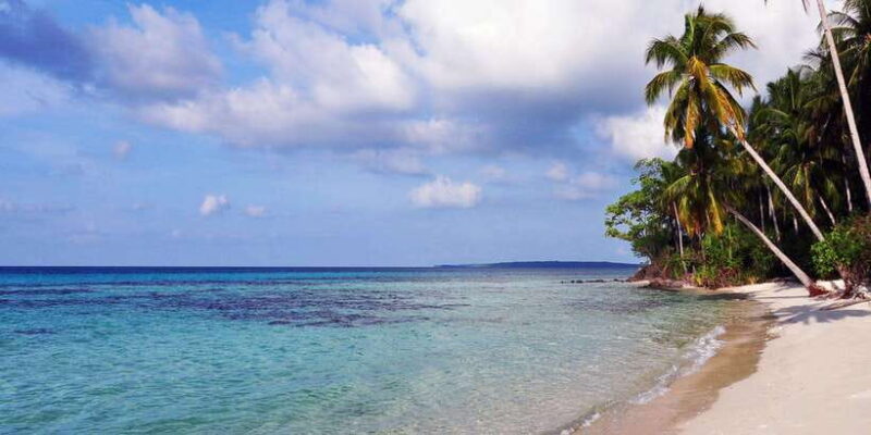 FROM SEMARANG : KARIMUNJAWA ISLAND TOUR - Who Will Love This Tour?