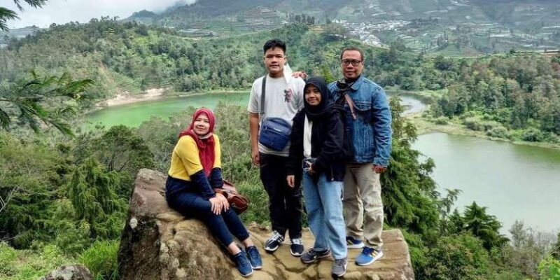 FROM SEMARANG: TRIP TO DIENG SUNRISE/CRATER/COLOR LAKE VIEW - Key Points