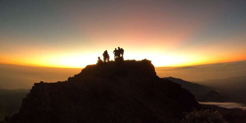 From Senaru: Mount Rinjani 2-Day Trek to Summit - Key Points