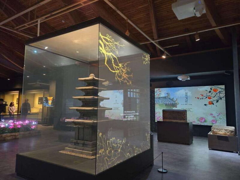 From Seoul: Buyeo Day Trip with Baekje Kingdom History - Key Points