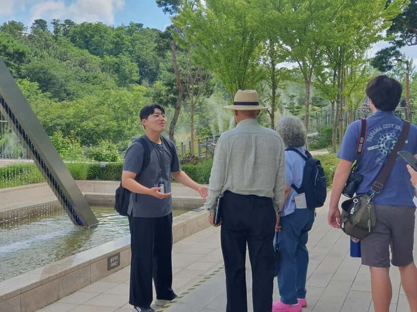 From Seoul: Closest Observatory to DMZ (Starbucks Tour) - Authentic Experiences and Traveler Feedback