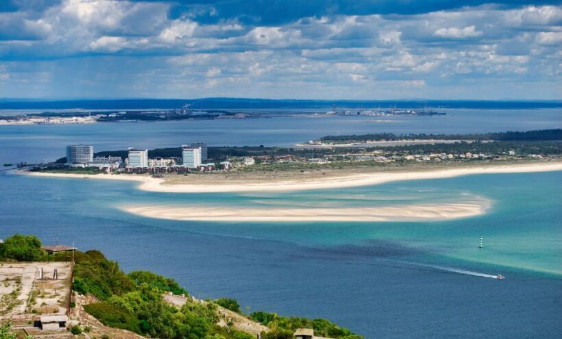 From Sesimbra: Arrábida Natural Park & Tróia Sandbanks Tour - Who Should Consider This Tour?
