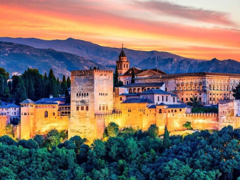 From Seville: Private Excursion to the Alhambra - An In-Depth Look at the Tour