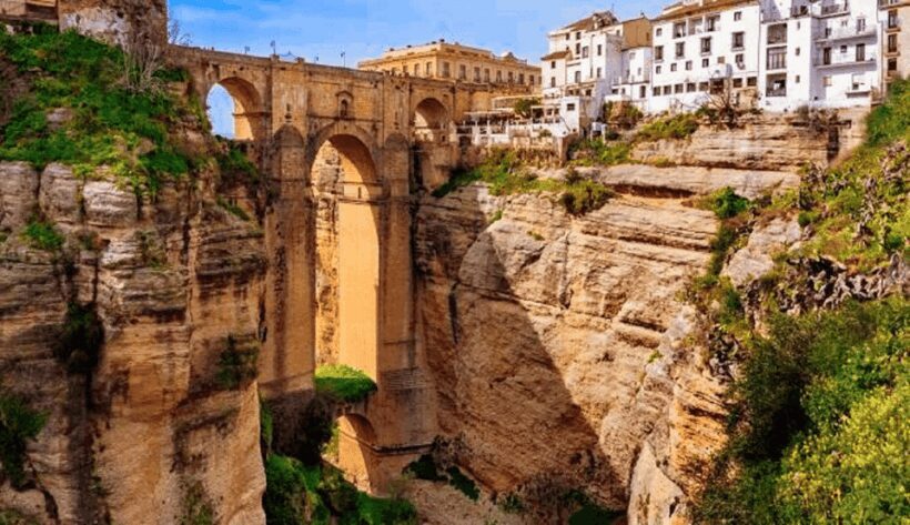 From Seville: Ronda, Setenil white town and Zahara Viewpoint - Who This Tour Is Best For
