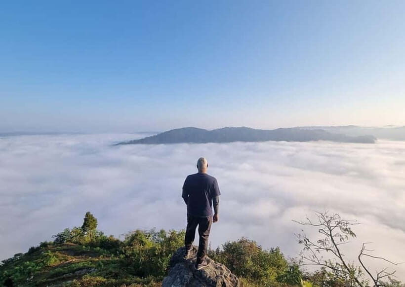 From Shillong: Morning Guided Sunrise Trek - An Authentic Meghalaya Experience