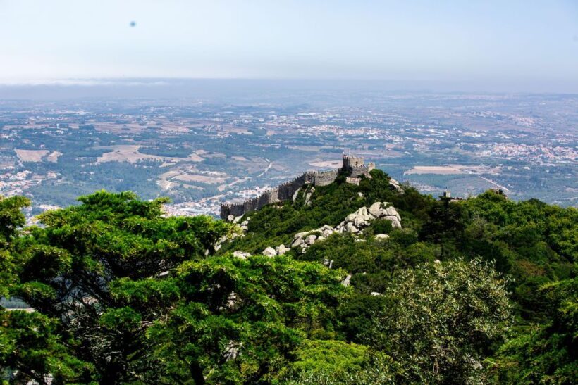 From Sintra: Pena Palace Guided Tour - Who Should Consider This Tour?