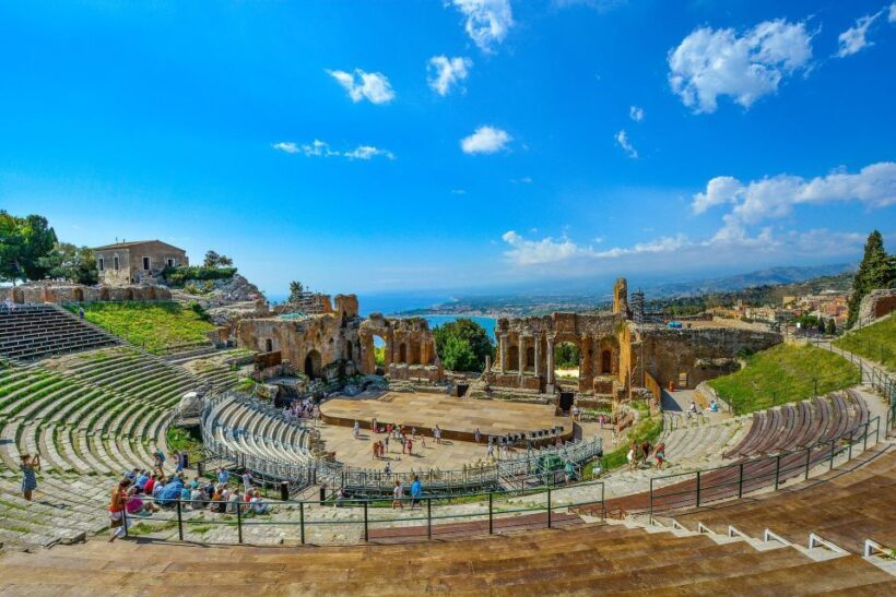 From Siracusa: Etna, Taormina, Isola Bella audio-guided tour - Key Points