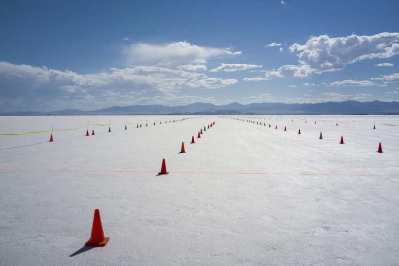 From SLC: Bonneville Salt Flats and Raceway Day Trip - An In-Depth Look at the Experience
