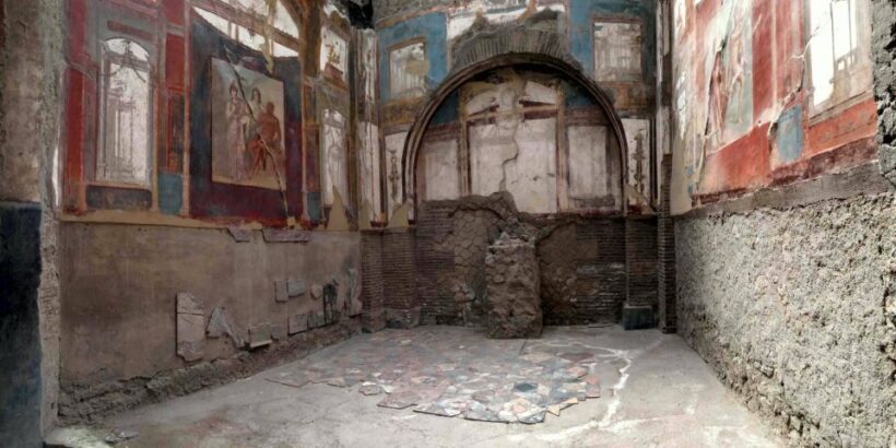 From Sorrento: Herculaneum and Pompeii Group Excursion - Key Points