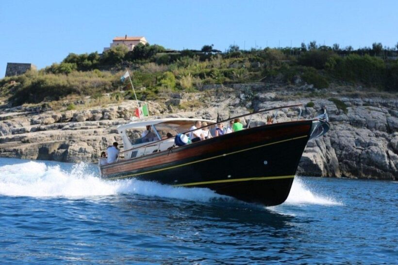 From Sorrento: Ischia & Procida boat tour in one day - Exploring the From Sorrento: Ischia & Procida Boat Tour in One Day