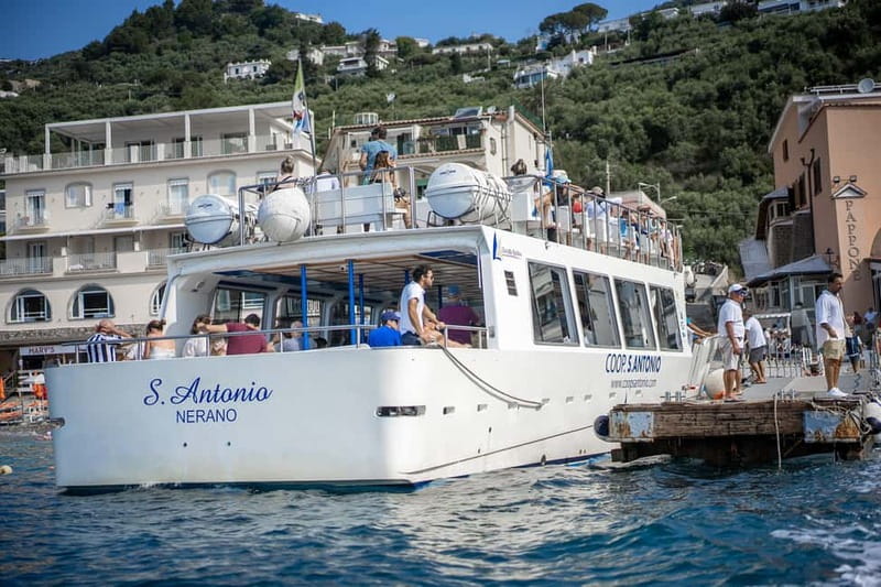 From Sorrento/Nerano: Capri Island Cruise with Guide Onboard - What Makes This Tour Special?