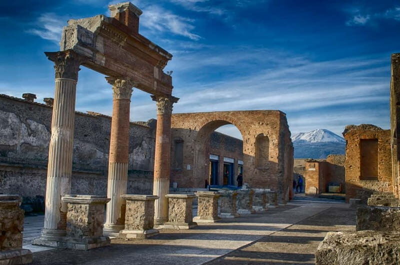 From Sorrento: Pompeii and Mount Vesuvius Trip with Lunch - The Itinerary Breakdown