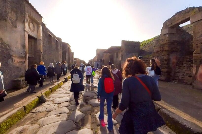 From Sorrento: Pompeii and Vesuvius Guided Tour with Lunch - The Sum Up