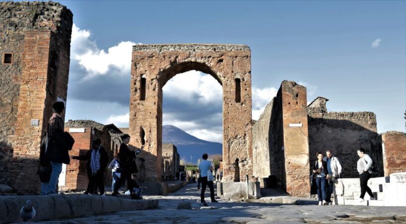 From Sorrento: Pompeii and Vesuvius Tour by Express Train - Key Points