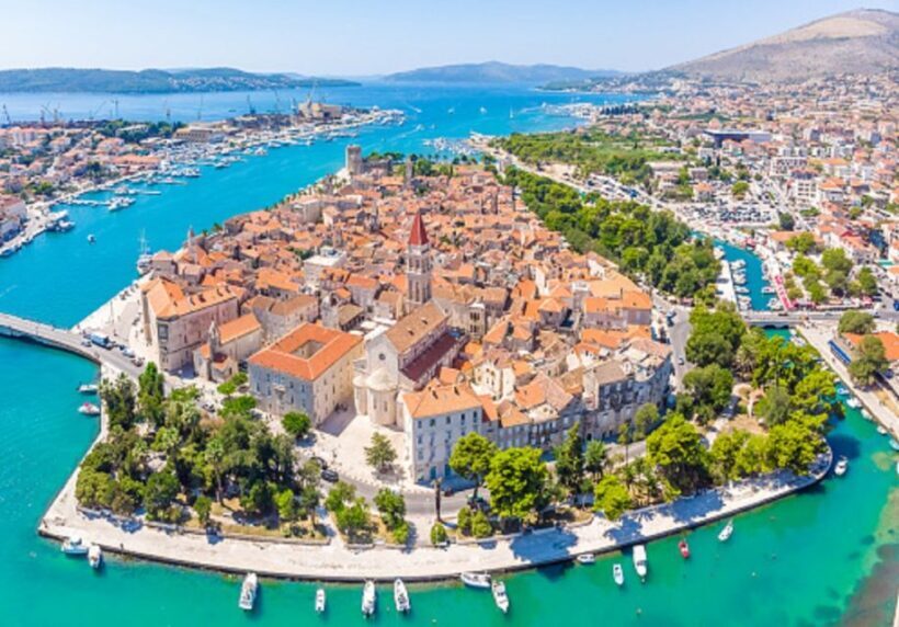 From Split: Blue Lagoon, olta, and Trogir Speedboat Tour - The 30-minute Speedboat Ride to Trogir