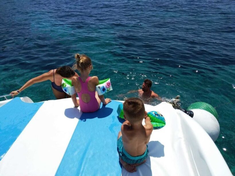 From Split: Luxury Cabin Boat Tour to The Blue Cave and Hvar - The Sum Up
