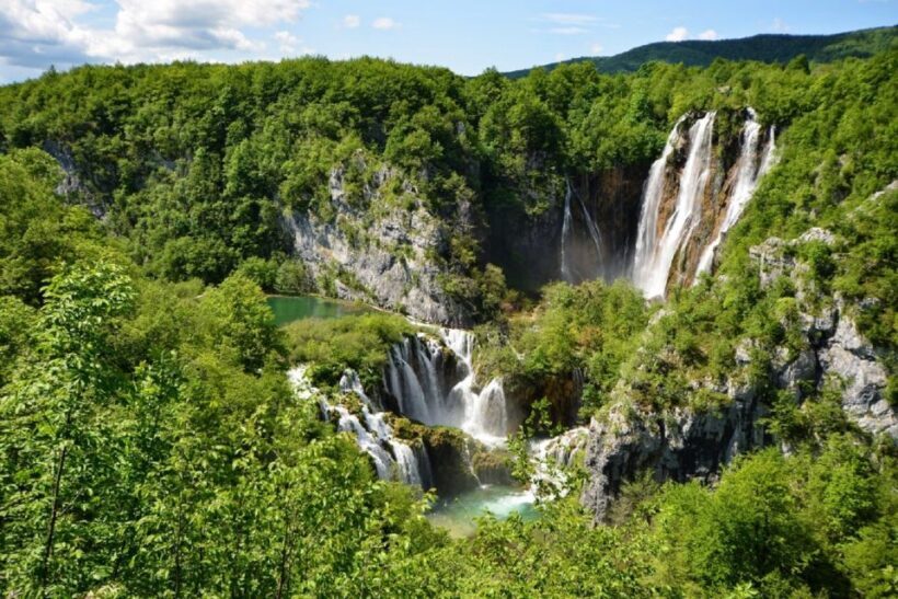 From Split or Trogir: Plitvice Lakes Trip with Entry Ticket - What to Expect from the Tour