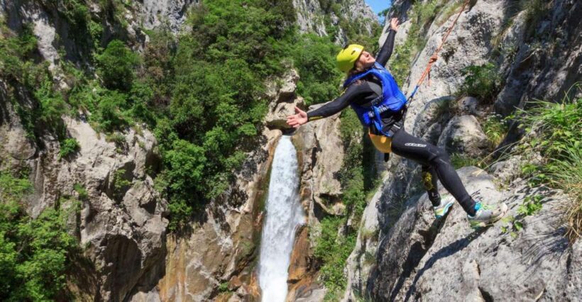 From Split or Zadvarje: Extreme Canyoning on Cetina River - What the Reviews Say