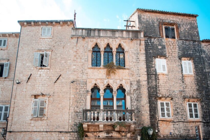From Split: Private tour to Trogir and Krka National Park - FAQs