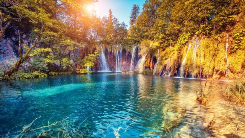 From Split: Transfer to Zagreb with Stop at Plitvice Lakes - An In-Depth Look at the Experience