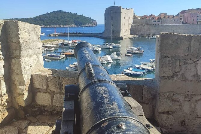 From Split/Trogir Small Group Tour to Dubrovnik With Stop in Ston - Discovering the Charming Town of Ston