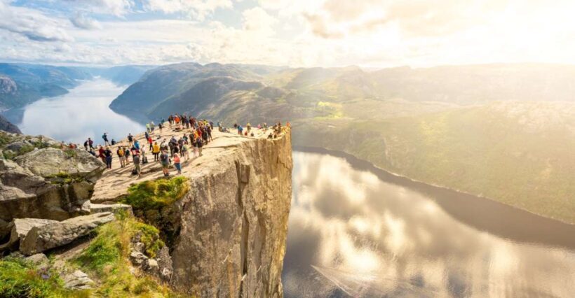 From Stavanger: Pulpit Rock Guided Hike with Pickup - FAQ