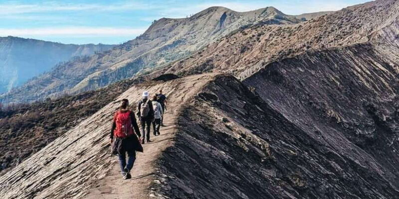 From Surabaya or Malang: Tumpak sewu, Mount Bromo, Ijen 3D2N - The Practical Side: Transportation, Timing, and Comfort