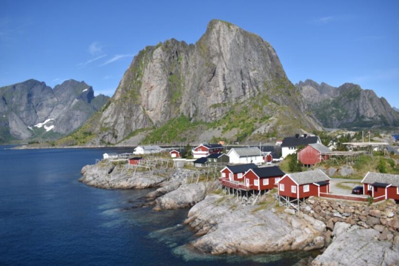 From Svolvaer: Private Lofoten Islands Tour with Transfer - Local Flavors and a Taste of the Sea