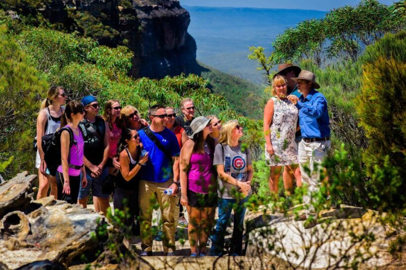 From Sydney: Blue Mountains Small-Group Tour Picnic & Hike - An Introduction to the Tour
