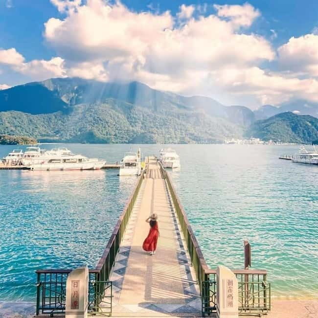 From Taipei or Taichung: Sun Moon Lake Day Trip & Boat Ride - Exploring the Sun Moon Lake Day Trip & Boat Ride: A Detailed Review