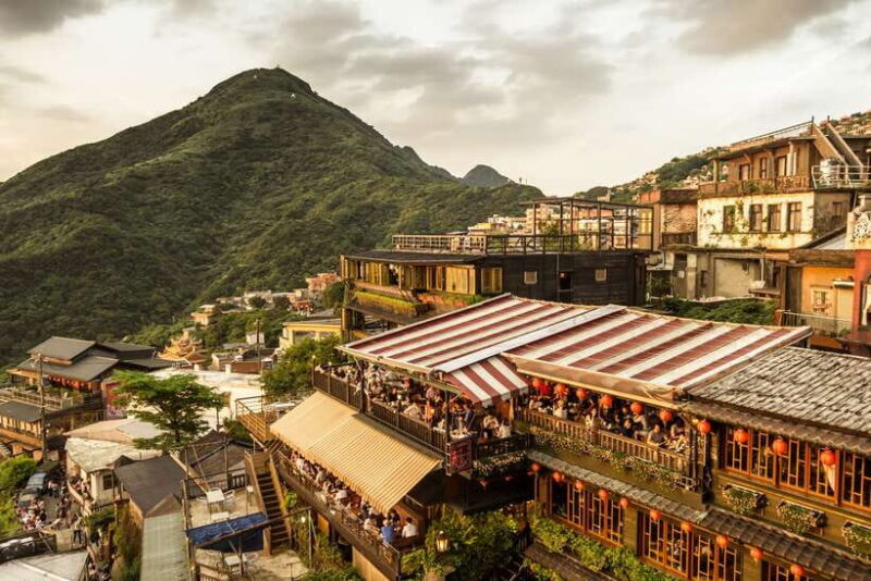 From Taipei: Private Scenic Tour to Jiufen, Yehliu & Pingxi - Key Points
