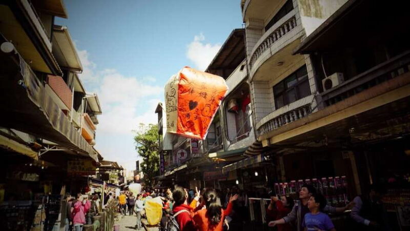 From Taipei: Private Scenic Tour to Jiufen, Yehliu & Pingxi - Who Will Find This Tour Valuable?