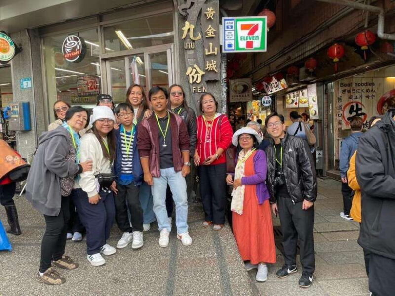 From Taipei: Shifen, Jiufen, and Yehliu Geopark Day Tour - What to Expect from the Tour