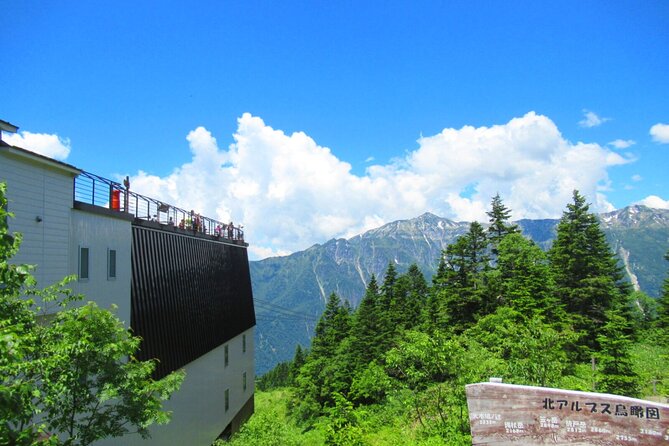 From Takayama: Alpine Splendor - Shinhotaka Ropeway and Kamikochi - Exploring the Beauty of Kamikochi