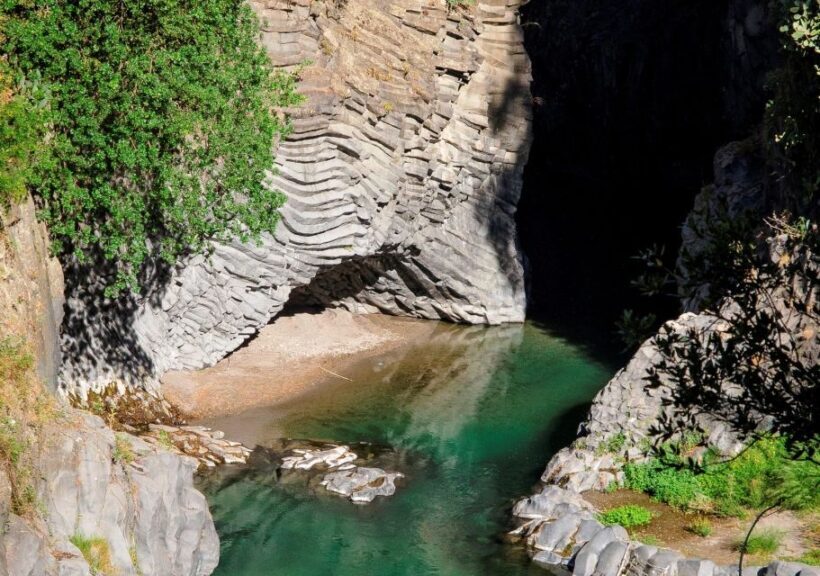 From Taormina: Mount Etna upper craters and Alcantara Gorges - Key Points
