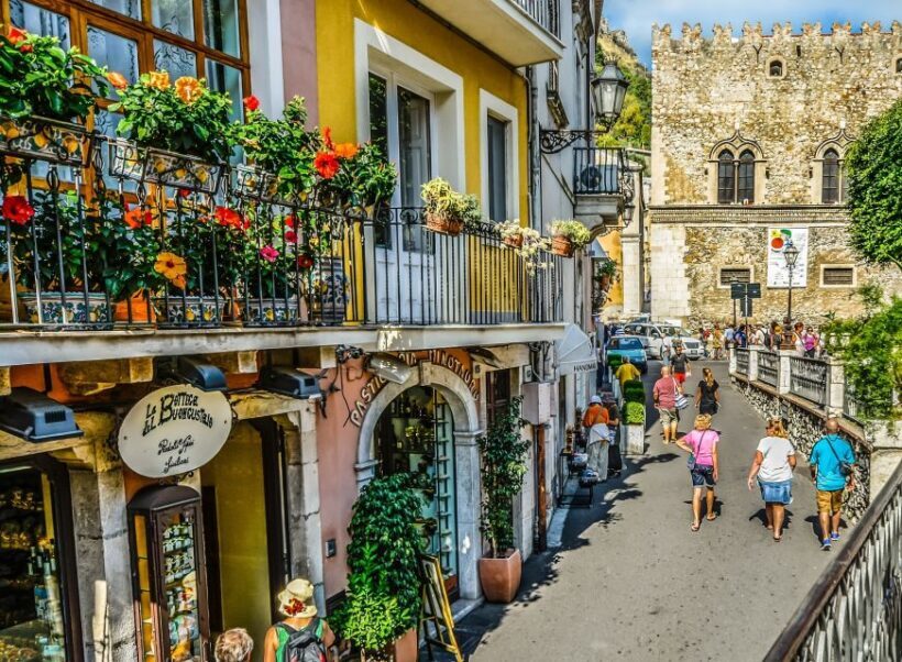 From Taormina Private Guided tour Taormina and Godfather - Who Will Love This Tour?