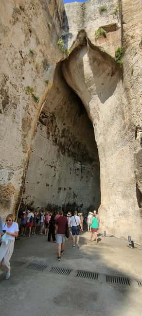 From Taormina: Syracuse and Noto Guided Day Trip by Bus - Practicalities and Tips for Travelers
