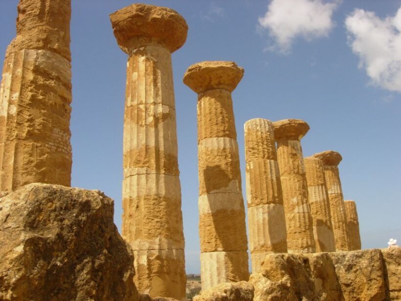 From Taormina: Valley of The Temples & Piazza Armerina Tour - An In-Depth Look at the Tour Experience