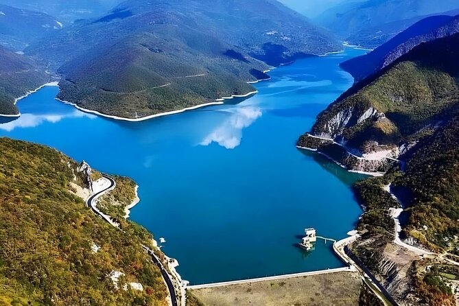 From Tbilisi Daytrip Kazbegi Gudauri & Zhinvali Guided Group Tour - Exploring the Kazbegi Region