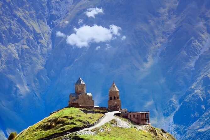 From Tbilisi Daytrip Kazbegi Gudauri & Zhinvali Guided Group Tour - Highlights of the Tour