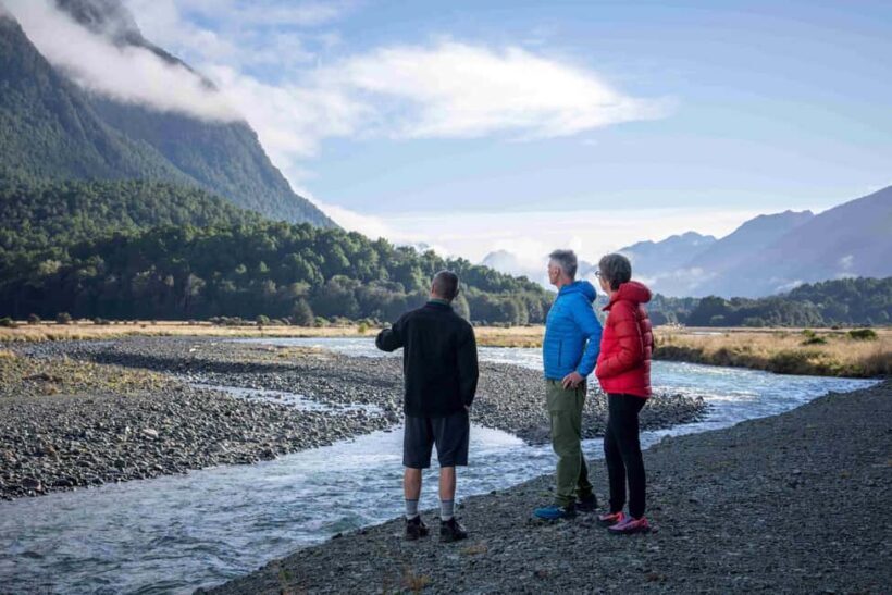 From Te Anau: Milford Sound Coach, Cruise, and Walks - An In-Depth Look at the Milford Sound Experience