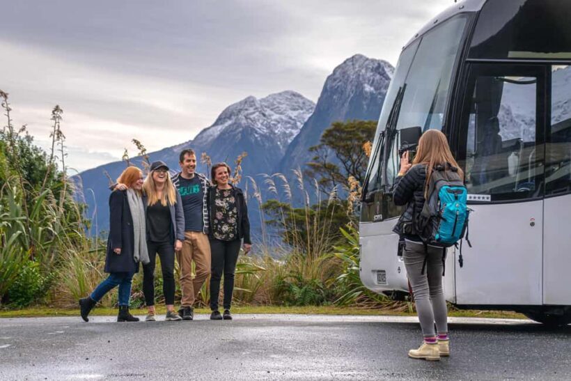 From Te Anau: Milford Sound Coach Tour and Cruise - An Authentic Day Exploring Fiordland