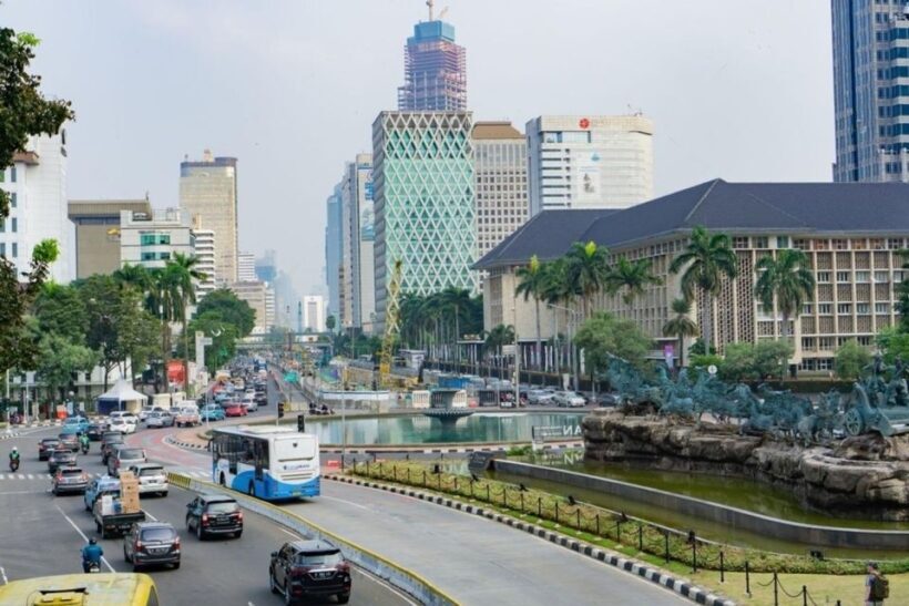 From the Airport: Welcome to the Highlights Tour of Jakarta - Starting from the Airport: A Smooth Entry into Jakarta