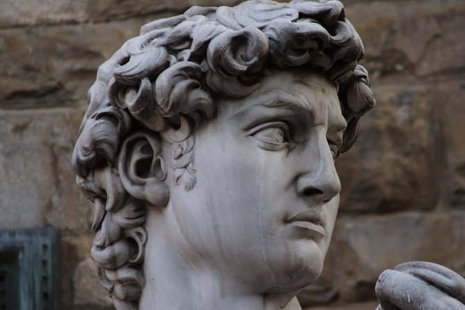 from the port to Carrara marble quarries and Lucca - Key Points