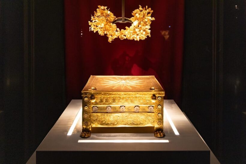 From Thessaloniki: "Macedonian Treasures" Veria-Vergina - Introduction
